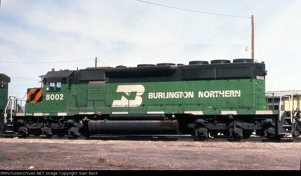 BN 8002--New Paint SD40-2